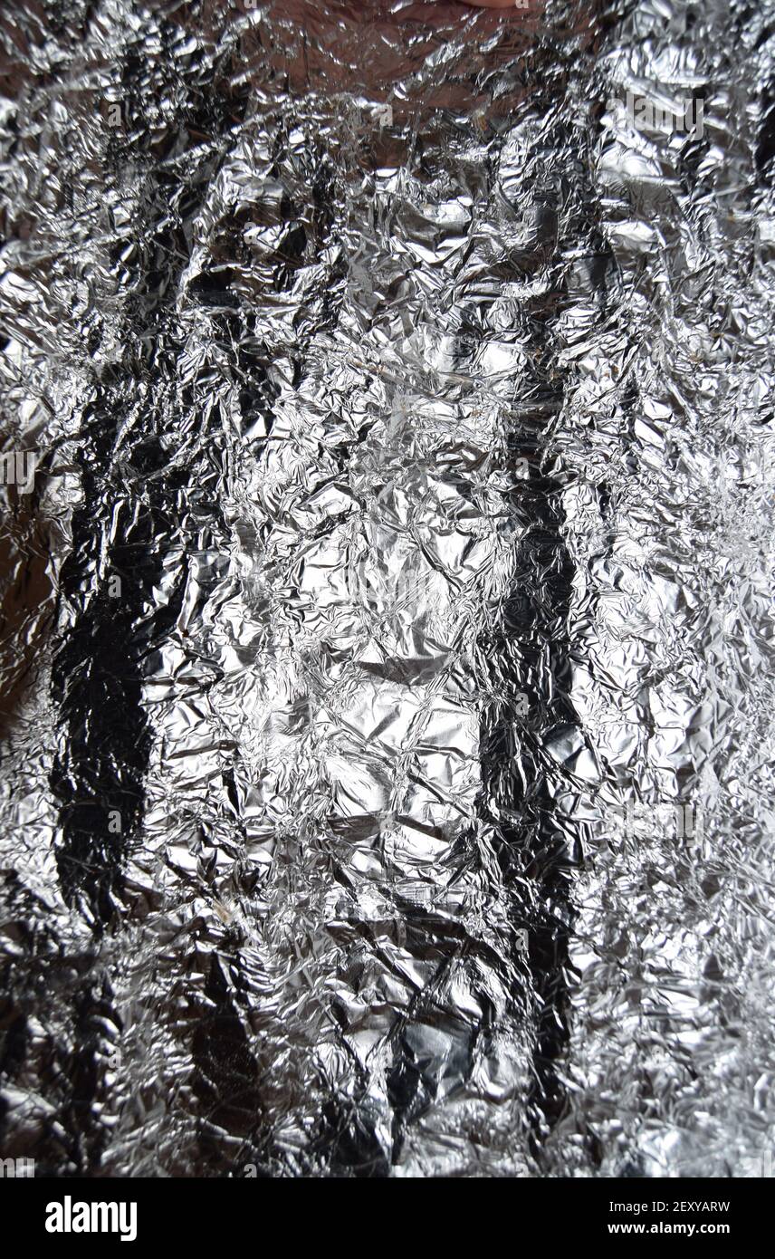 Silver foil texture hi-res stock photography and images - Alamy