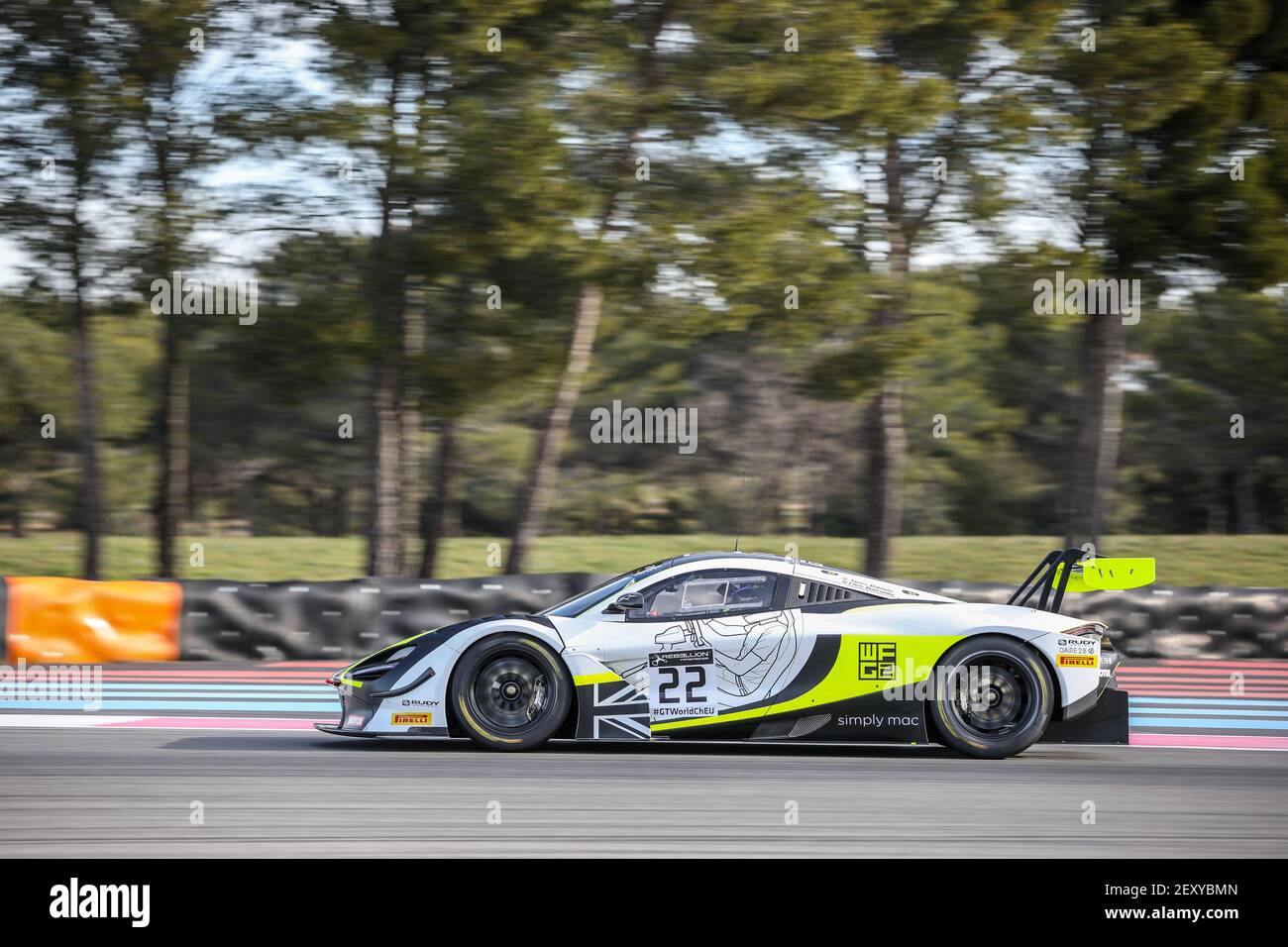 Team rocket hi-res stock photography and images - Alamy