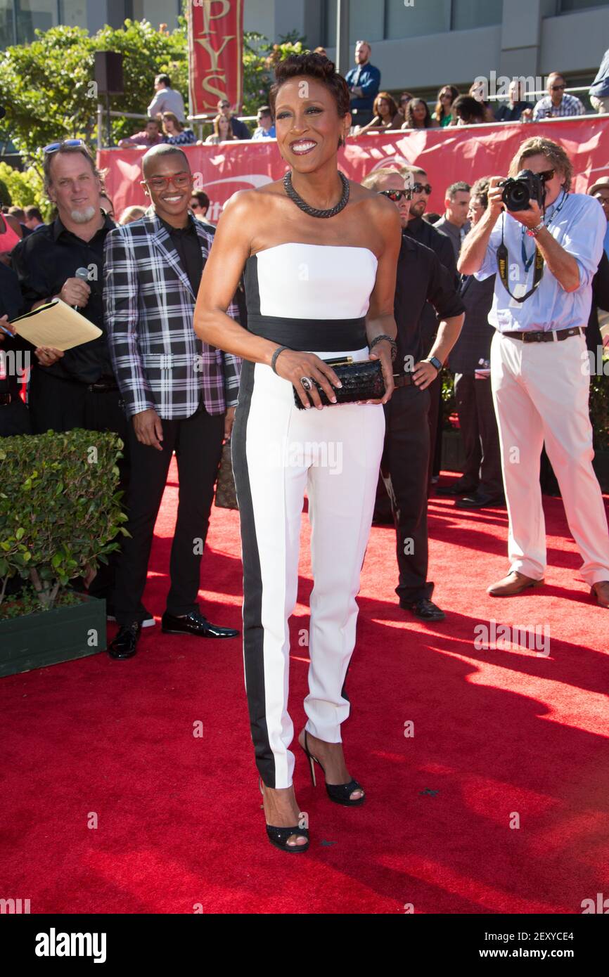 Robin Roberts attends the 2014 ESPY Awards Red Carpet at Los Angeles ...