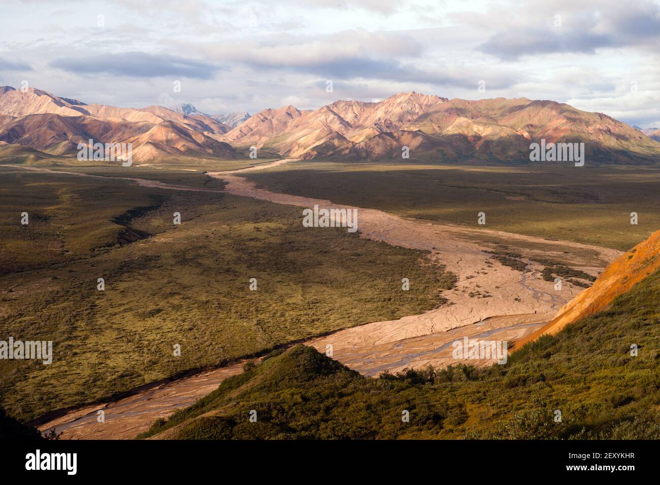 Alaska wilderness nobody river hi-res stock photography and images - Alamy