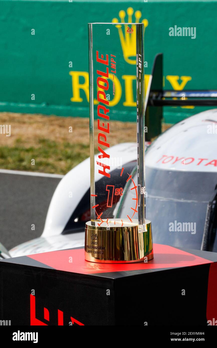 Hyperbole trophy during the qualifying and Hyperpole sessions of the ...