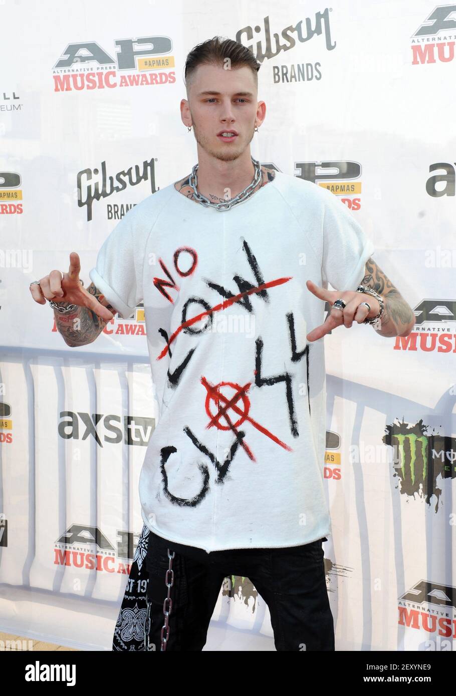 I think Machine Gun Kelly’s style is fun! Has his type been discussed ...