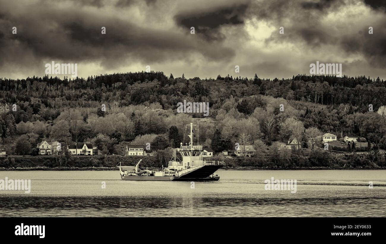 Ferry crossings hi-res stock photography and images - Alamy