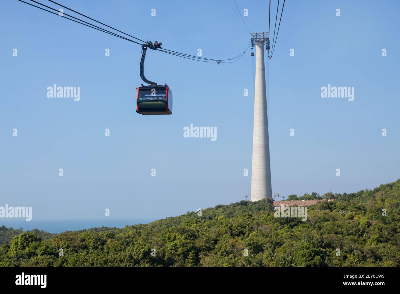 Cable car on ocean hi-res stock photography and images - Alamy