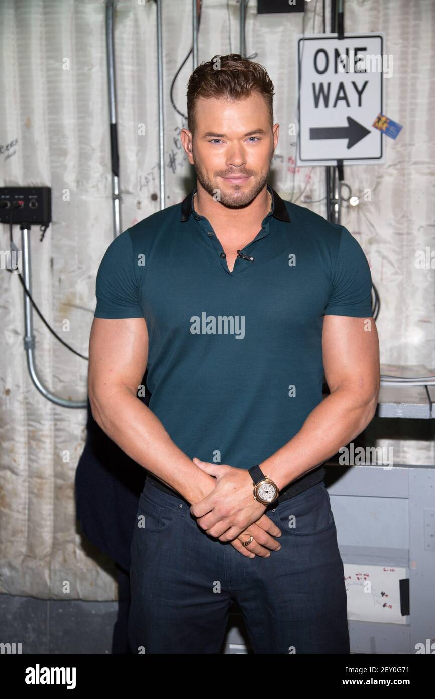 Kellan Lutz Muscle