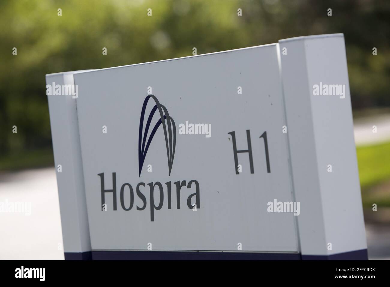 The headquarters of pharmaceutical and medical device company Hospira ...