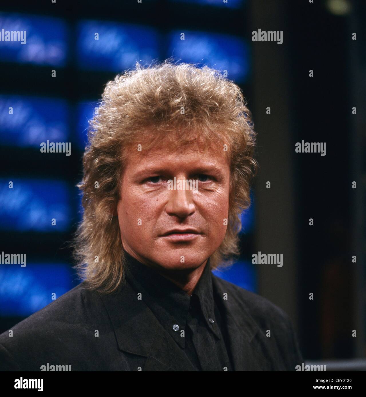 Rocksanger hi-res stock photography and images - Alamy