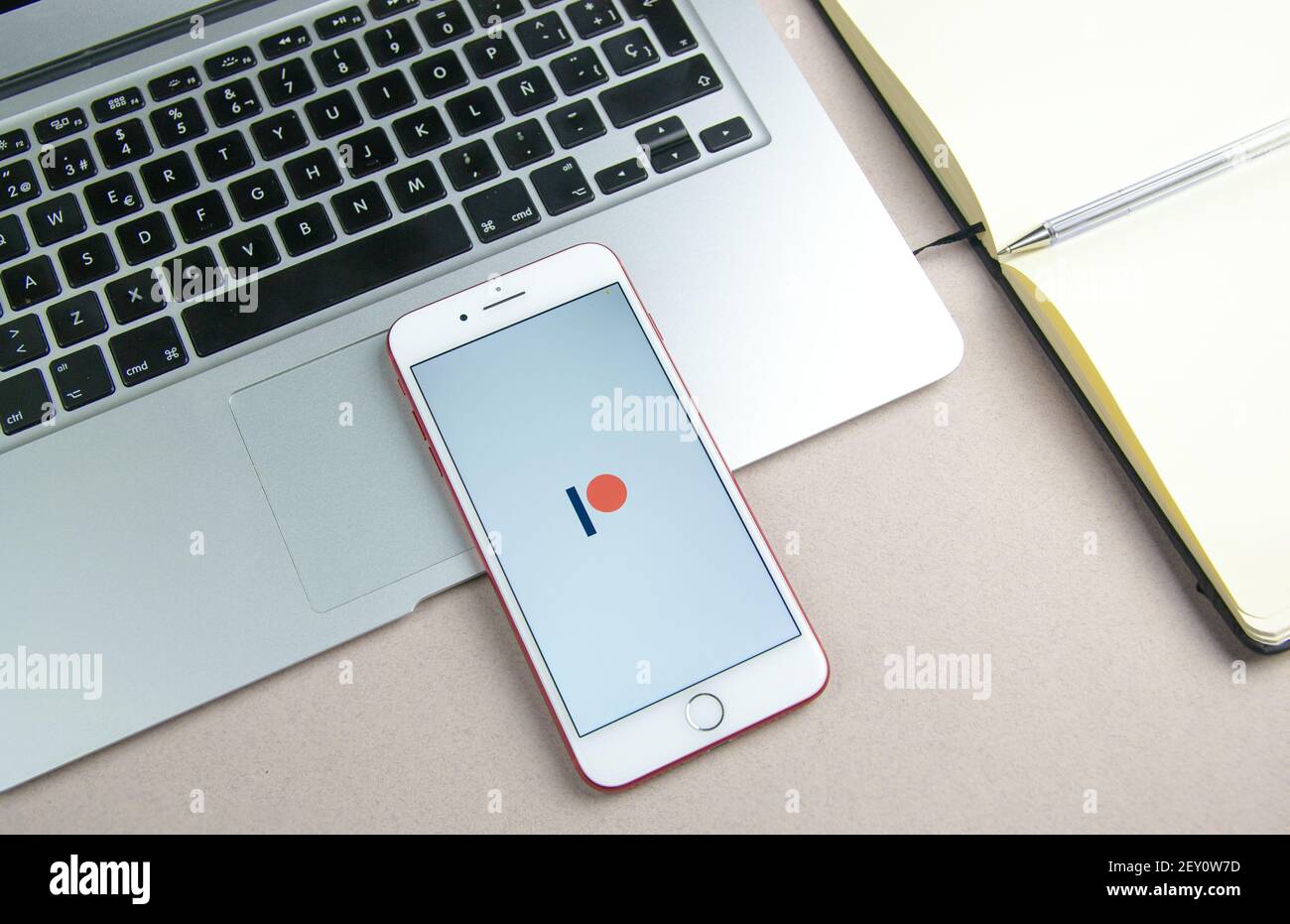 Patreon hi-res stock photography and images - Alamy