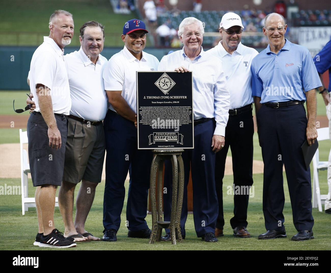 Texas Rangers Hall of Famers, from left, Rusty Greer, Jim Sundberg ...