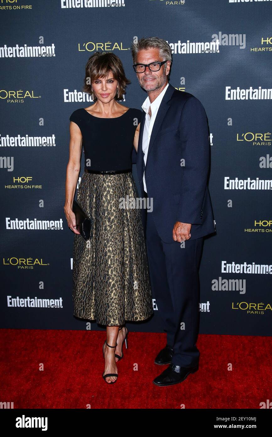 Lisa Rinna and Harry Hamlin attends the 2014 Entertainment Weekly Pre ...