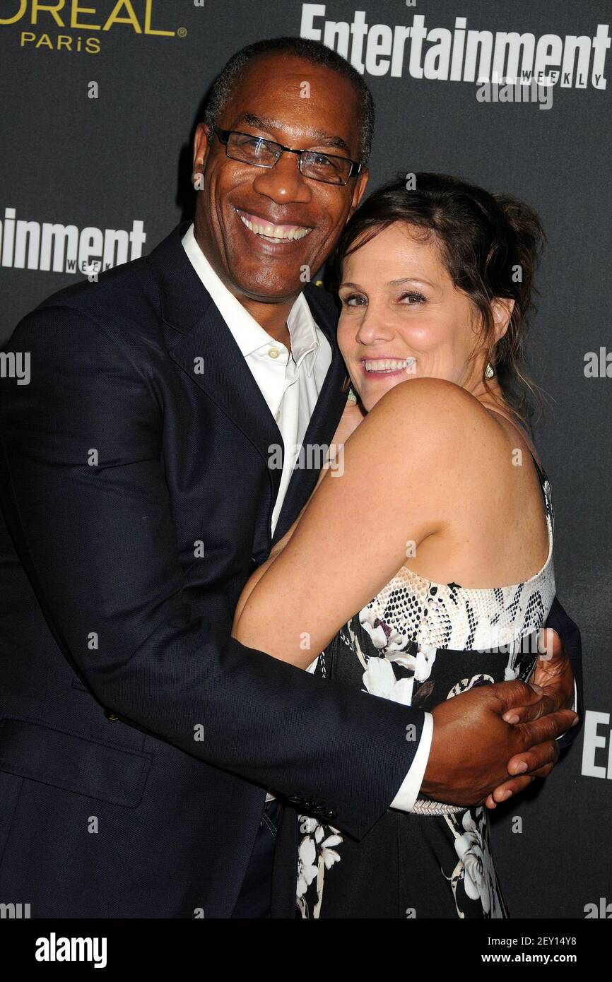 Joe morton and nora chavooshian High Resolution Stock Photography and ...