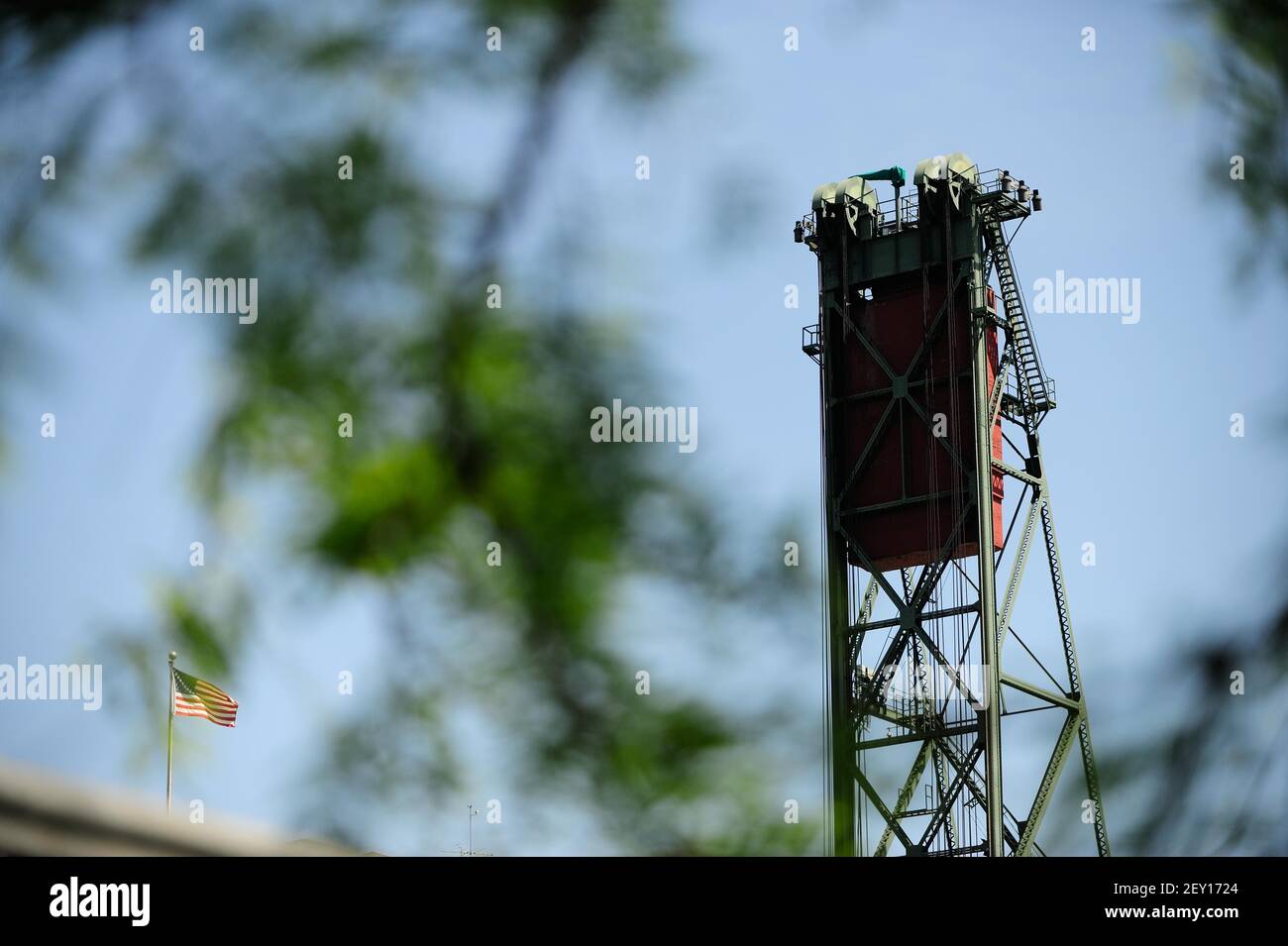 The tower on the east side of the Hawthorne Bridge pictured on May 13th ...