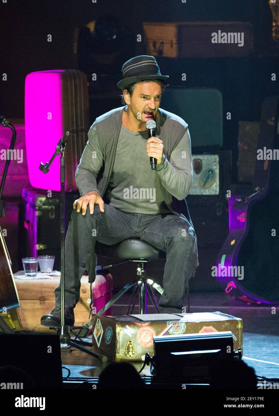 Ricardo Arjona performs during his Intimate Showcase at the Gusman ...