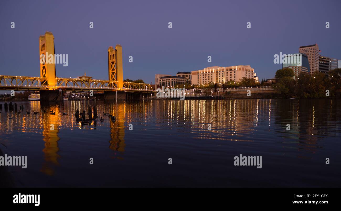 Tower Bridge Sacramento River Capital City California Downtown Skyline ...