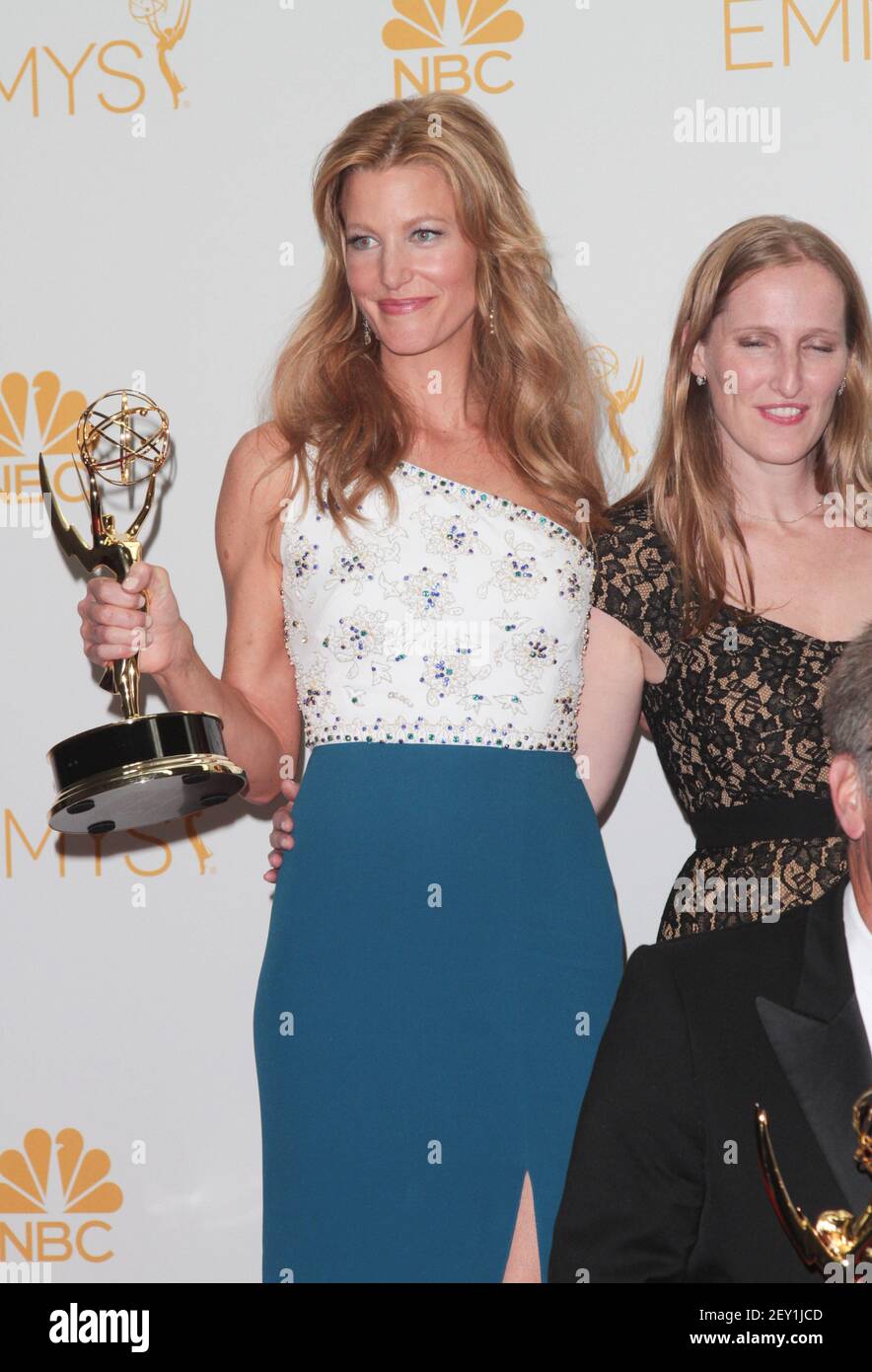 Actress Anna Gunn in the Press Room as 'Breaking Bad' Wins Best Drama ...