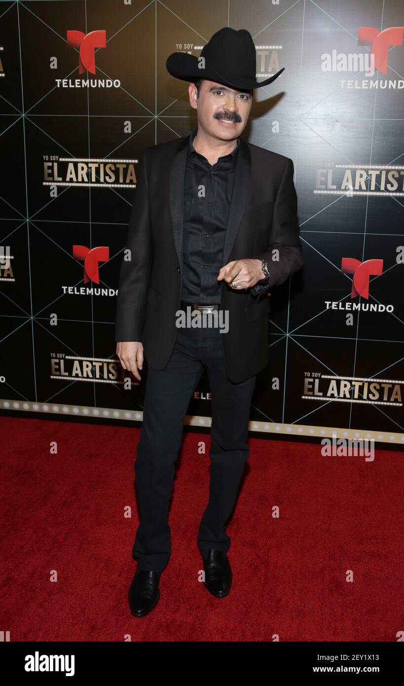 MIAMI, FL - AUGUST 27: Mario Quintero attends Telemundo press ...