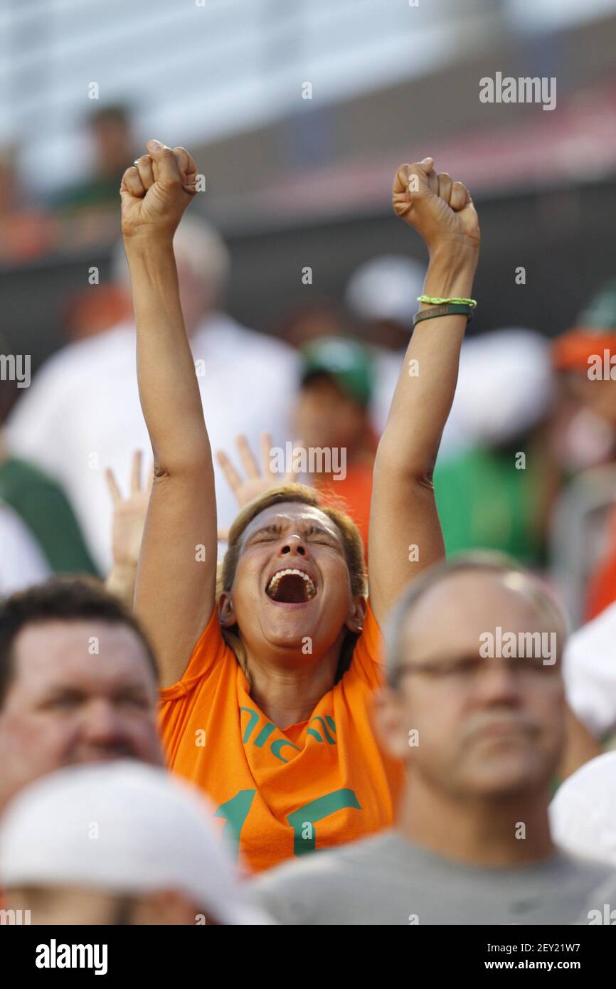 Angela papa hi-res stock photography and images - Alamy