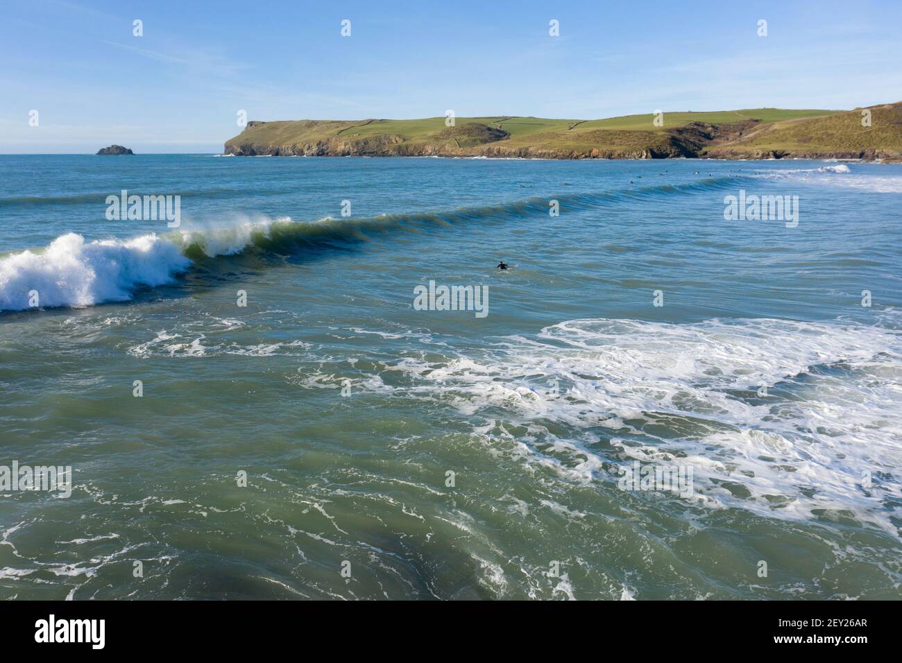Polzeath bay hi-res stock photography and images - Alamy