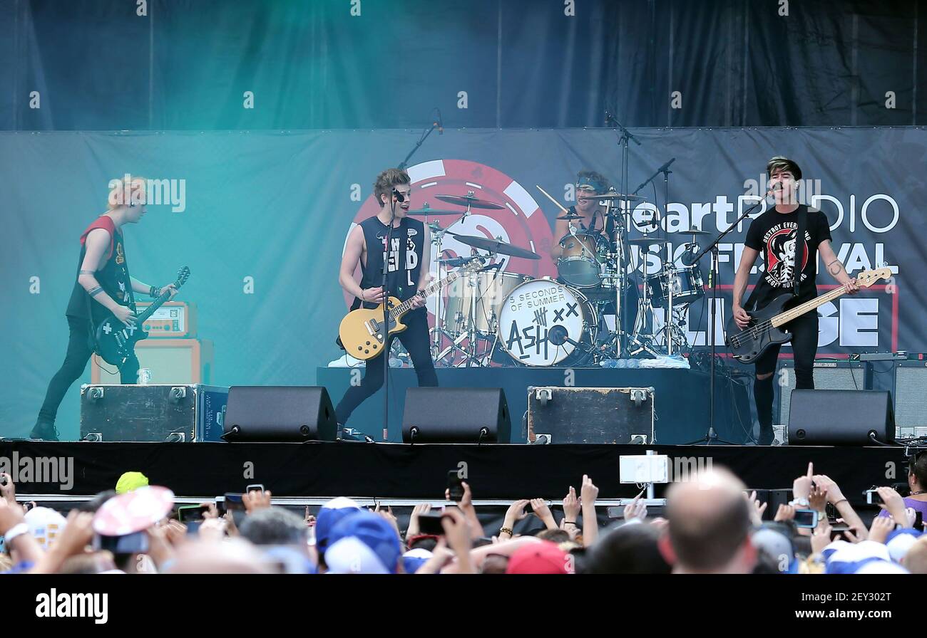 20 September 2014 - Las Vegas, Nevada - 5 Seconds of Summer, Michael ...