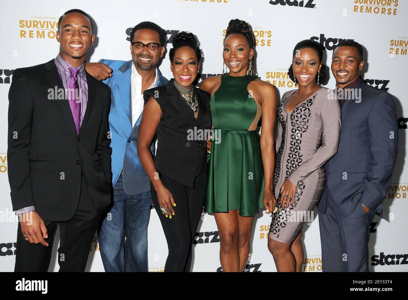 23 September 2014 - Beverly Hills, California - Jessie Usher, Mikes ...