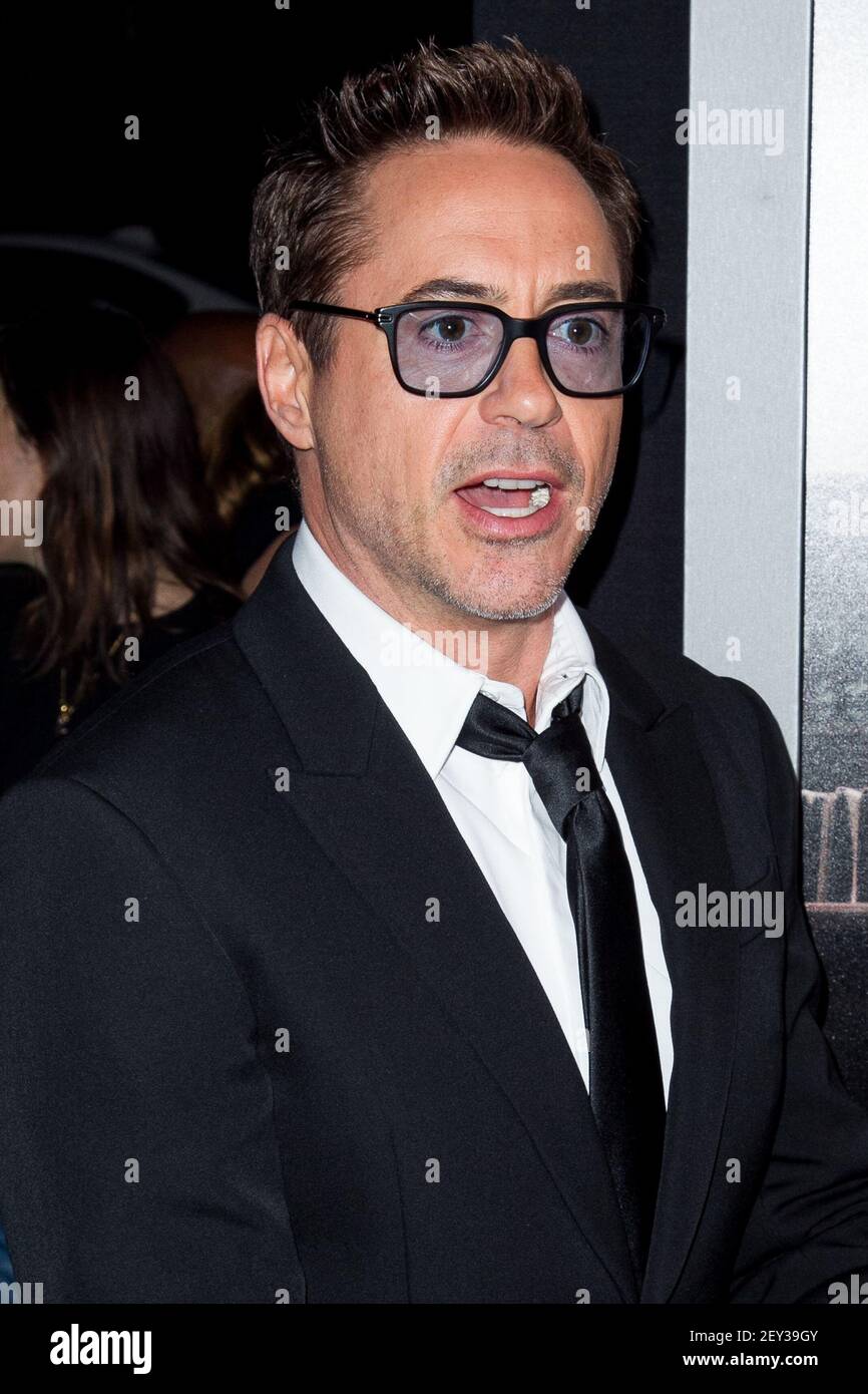 Robert Downey Jr. attends the Los Angeles premiere of "The Judge" at ...