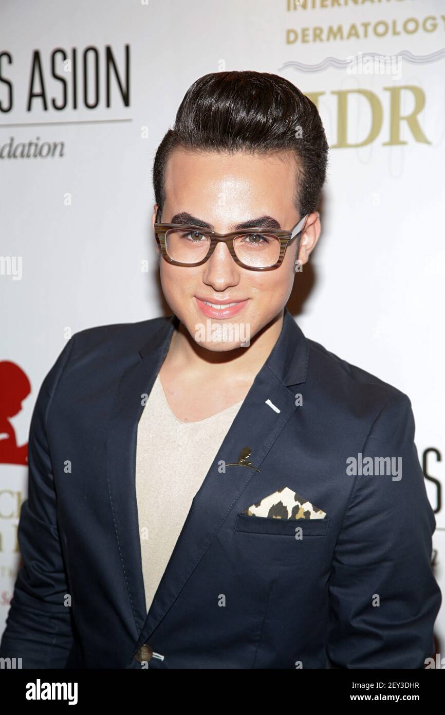 MIAMI, FL - OCTOBER 04: Johnny Sky attends Its All About The Kids St ...