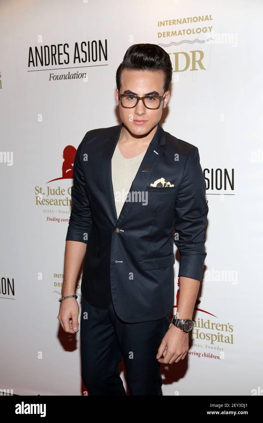 MIAMI, FL - OCTOBER 04: Johnny Sky attends Its All About The Kids St ...