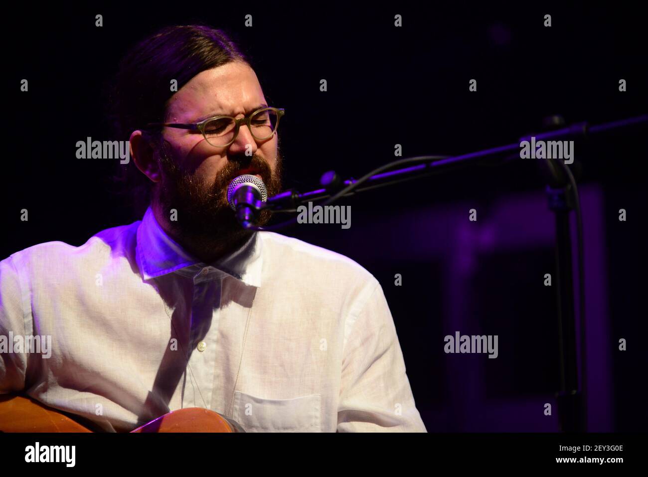 Matthew E. White performs as the opening act for St.Vincent real name ...