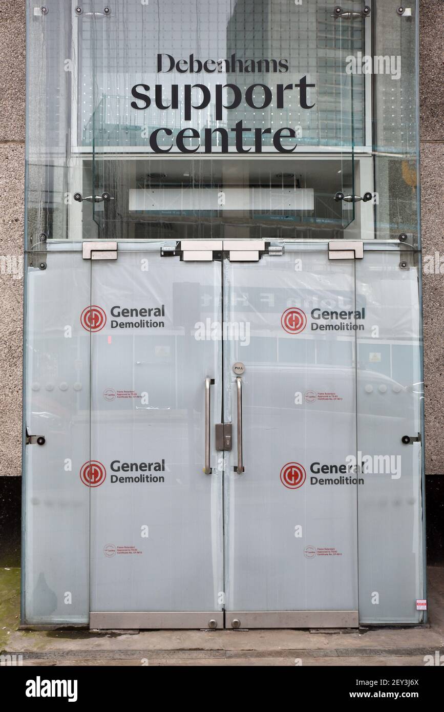 Debenhams former flagship store hi-res stock photography and images - Alamy