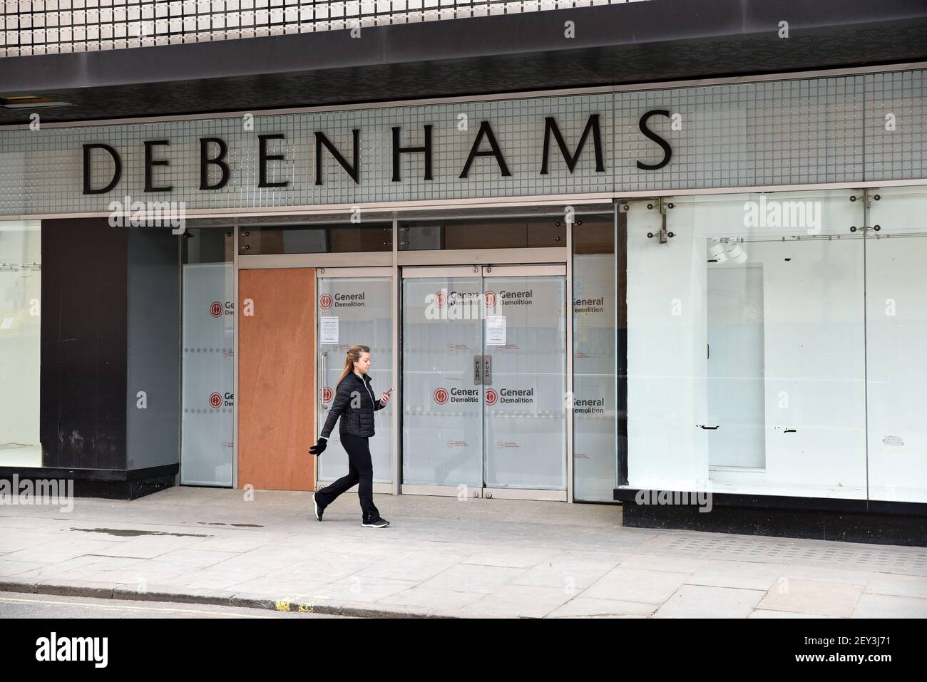 Debenhams oxford street old hi-res stock photography and images - Alamy
