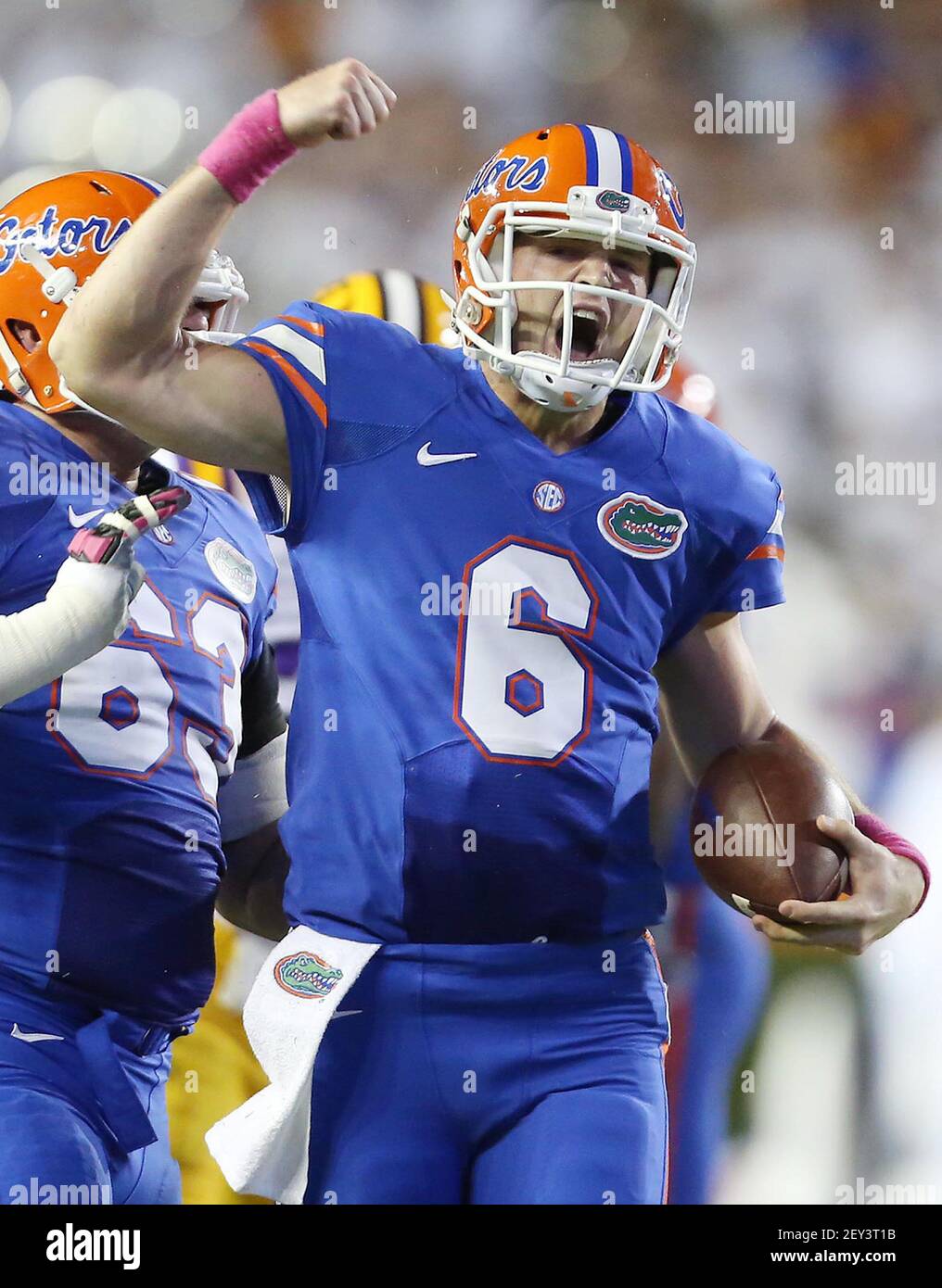 Florida quarterback Jeff Driskel (6) celebrates after a 9-yard ...