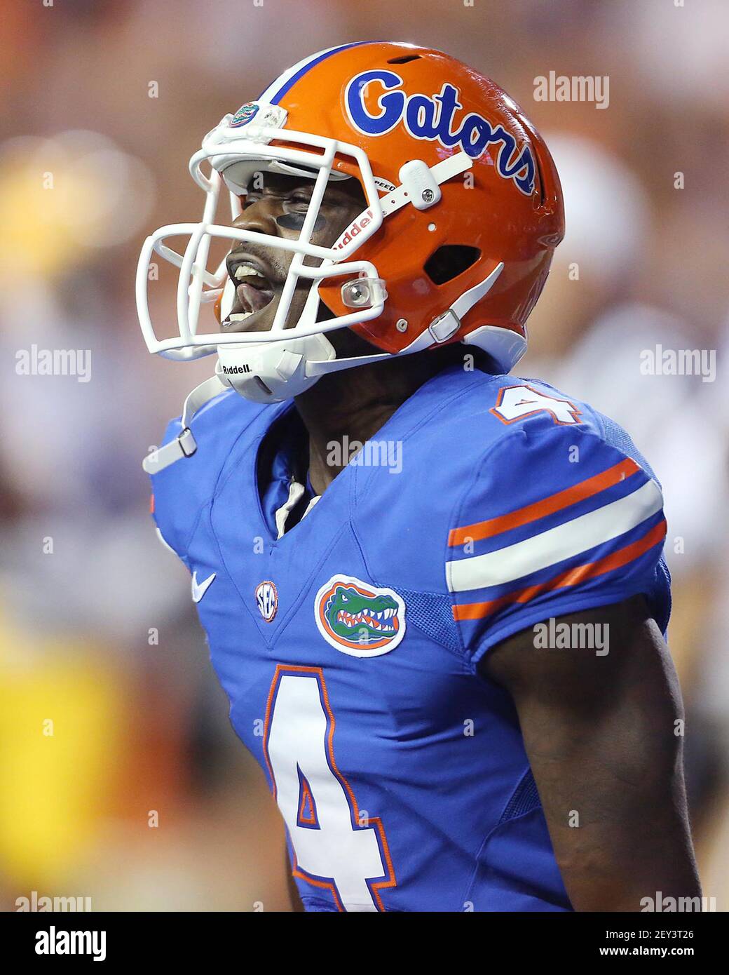 Florida's Andre Debose celebrates after a 52-yard punt return for a ...