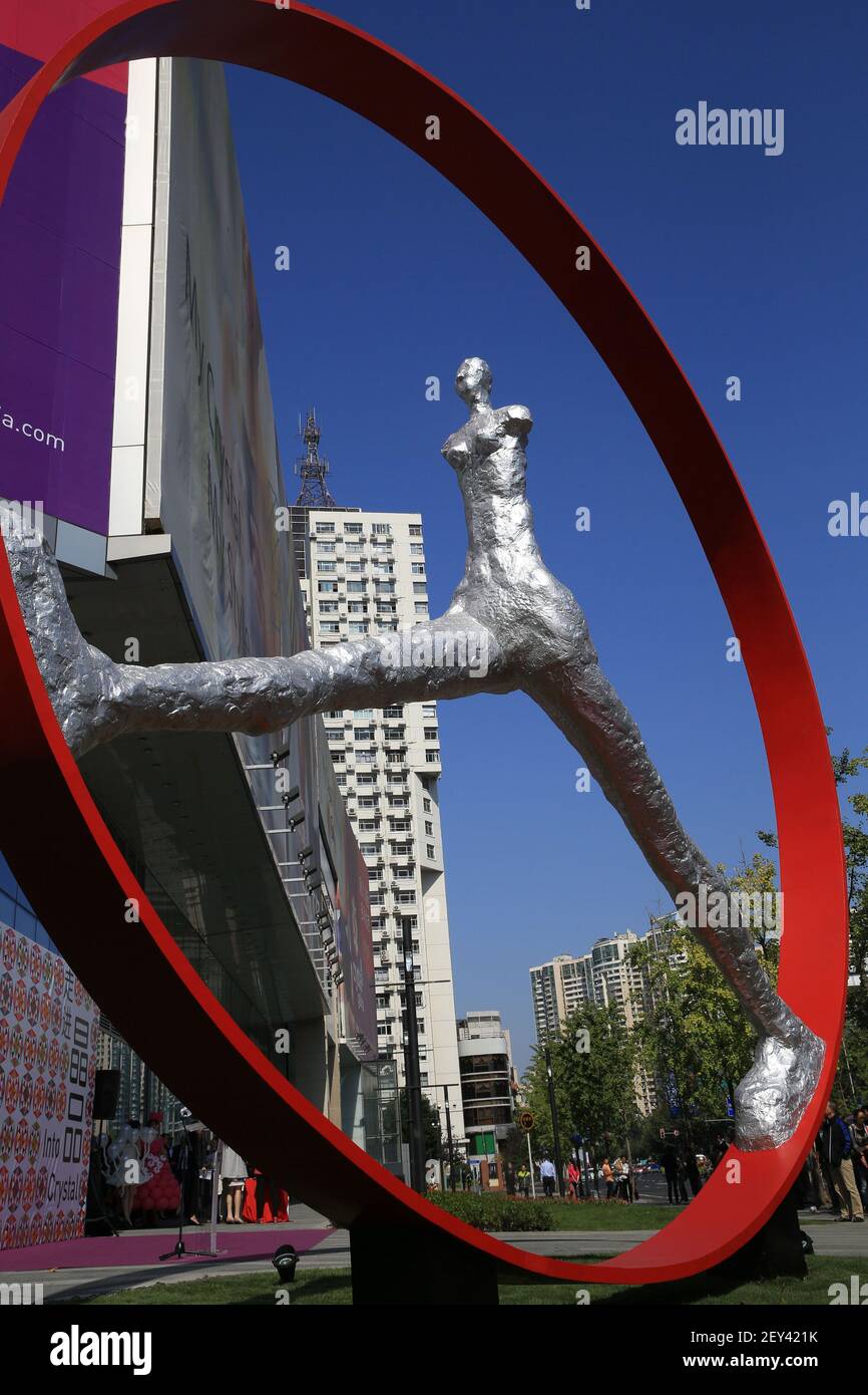 French artist Nathalie Decoster's most famous works being built in ...