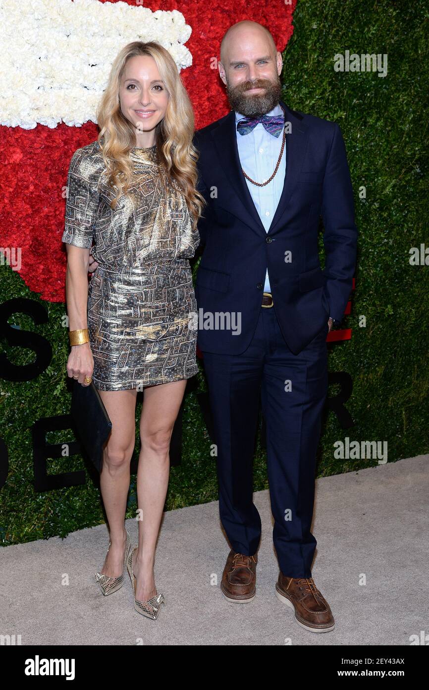 (L-R) Gabrielle Bernstein and Jason Patrick attend God's Love We ...