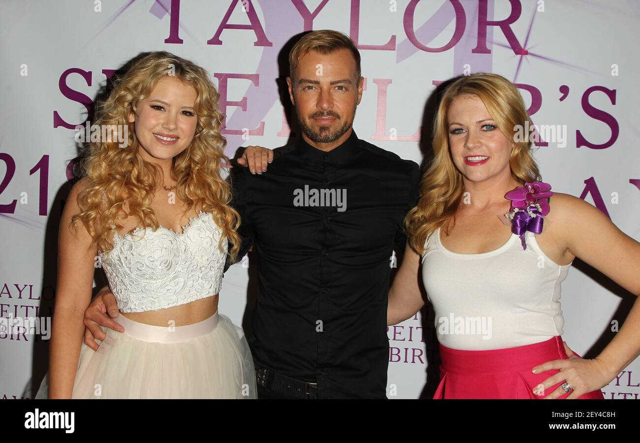 25 October 2014 - Studio City, California - Taylor Spreitler, Joey ...