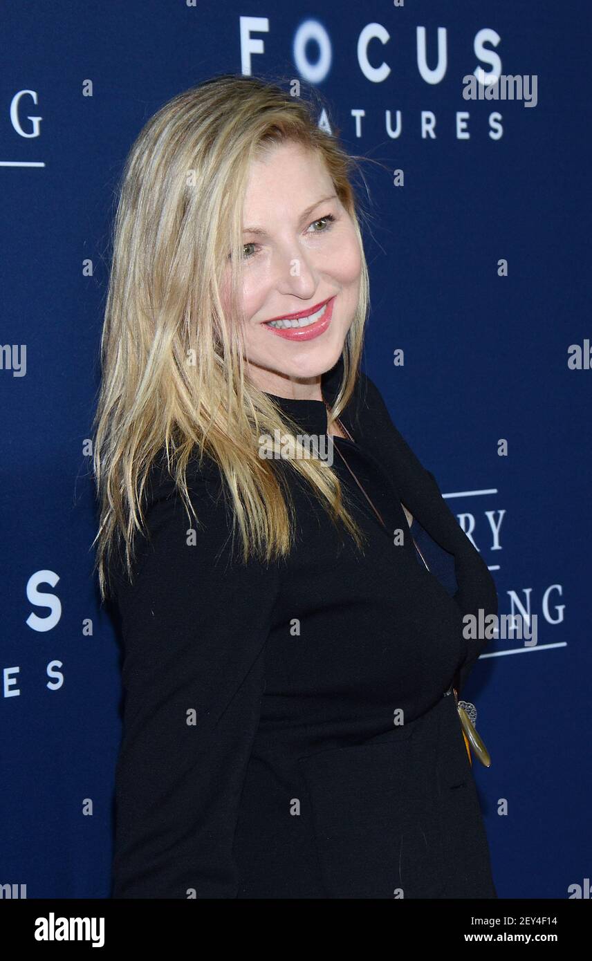 28 October 2014 - Beverly Hills, California - Tatum O'Neal. "The Theory ...