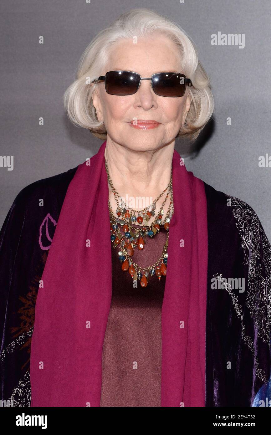 Ellen Burstyn Interstellar