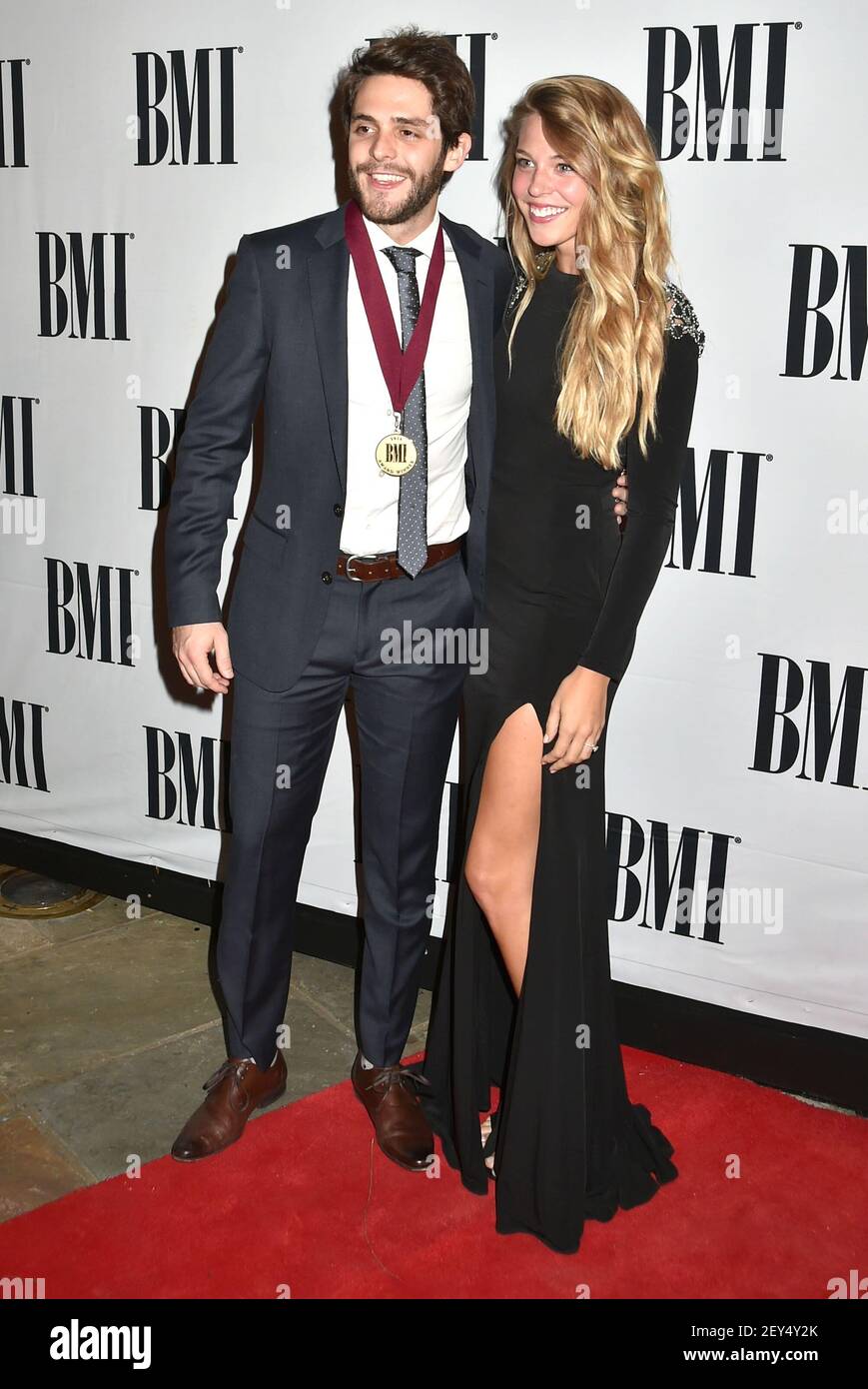 04 November 2014 - Nashville, Tennessee - Thomas Rhett, Lauren Gregory ...