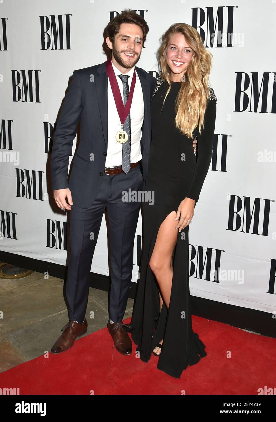 04 November 2014 - Nashville, Tennessee - Thomas Rhett, Lauren Gregory ...