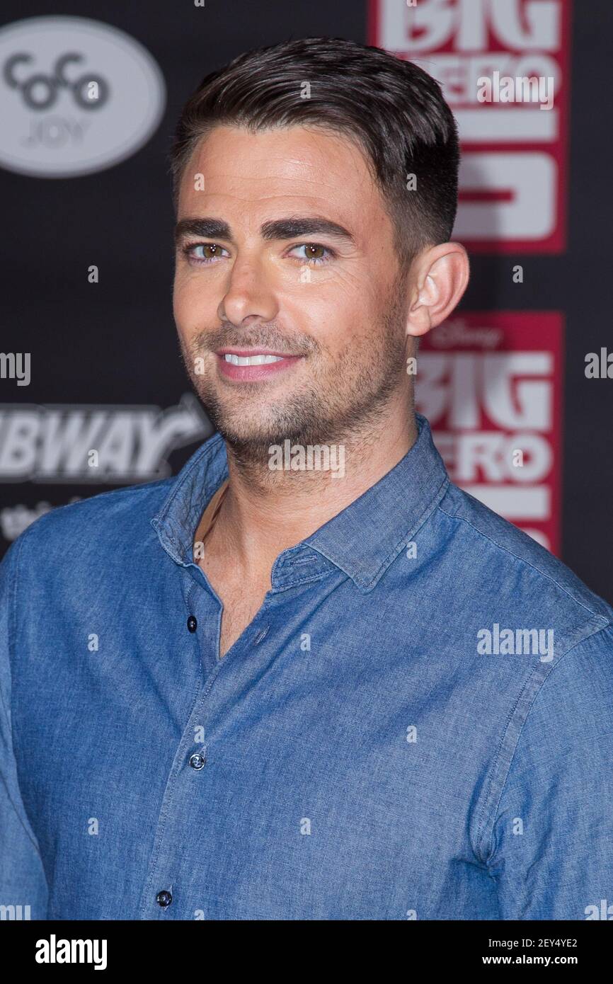 Jonathan Bennett attends the Los Angeles Premiere of Disney's "Big Hero ...