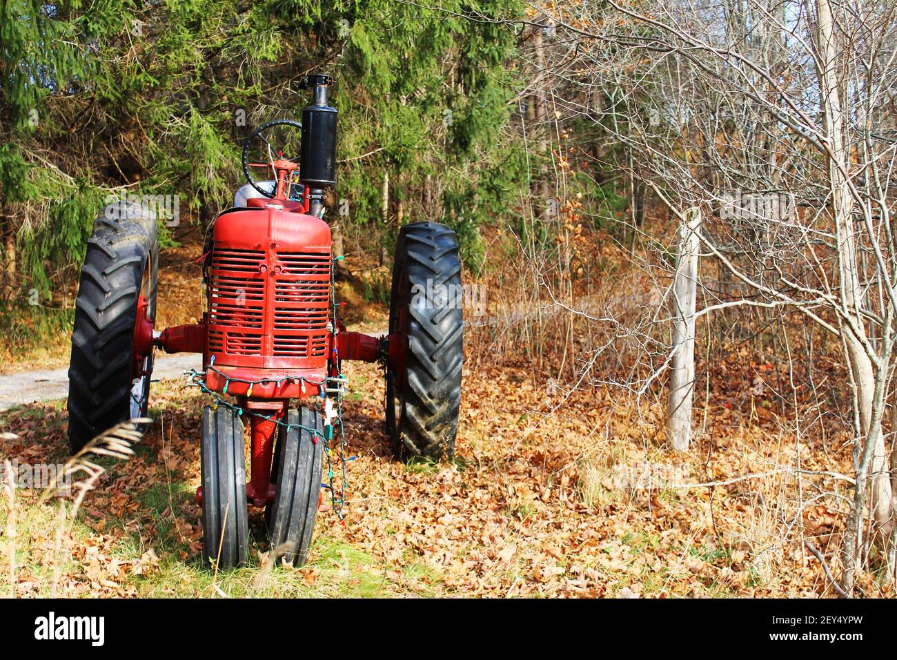 Tractor farm trees hi-res stock photography and images - Alamy