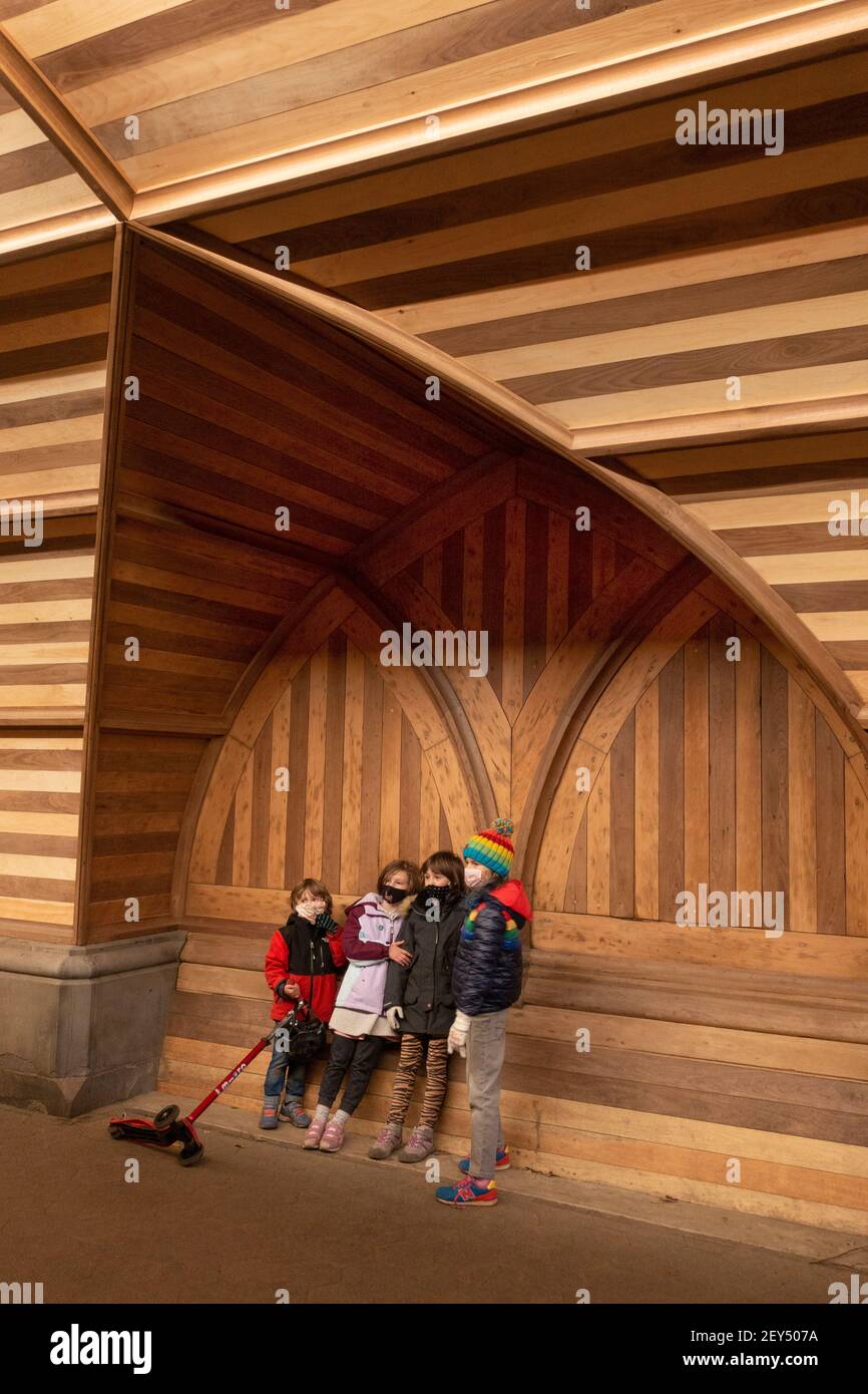 Endale arch hi-res stock photography and images - Alamy