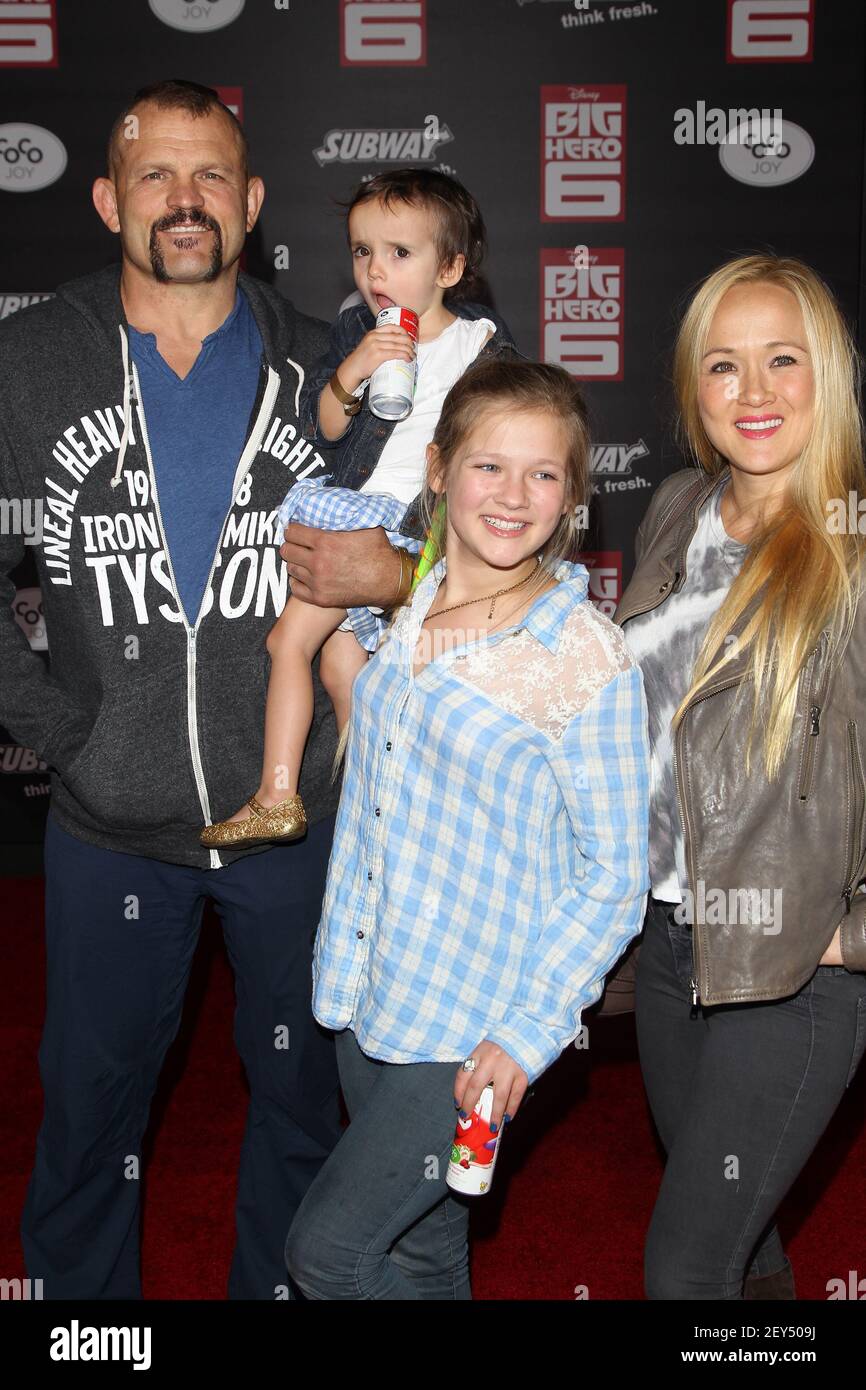 4 November 2014 - Hollywood, California - Chuck Liddell, Heidi ...