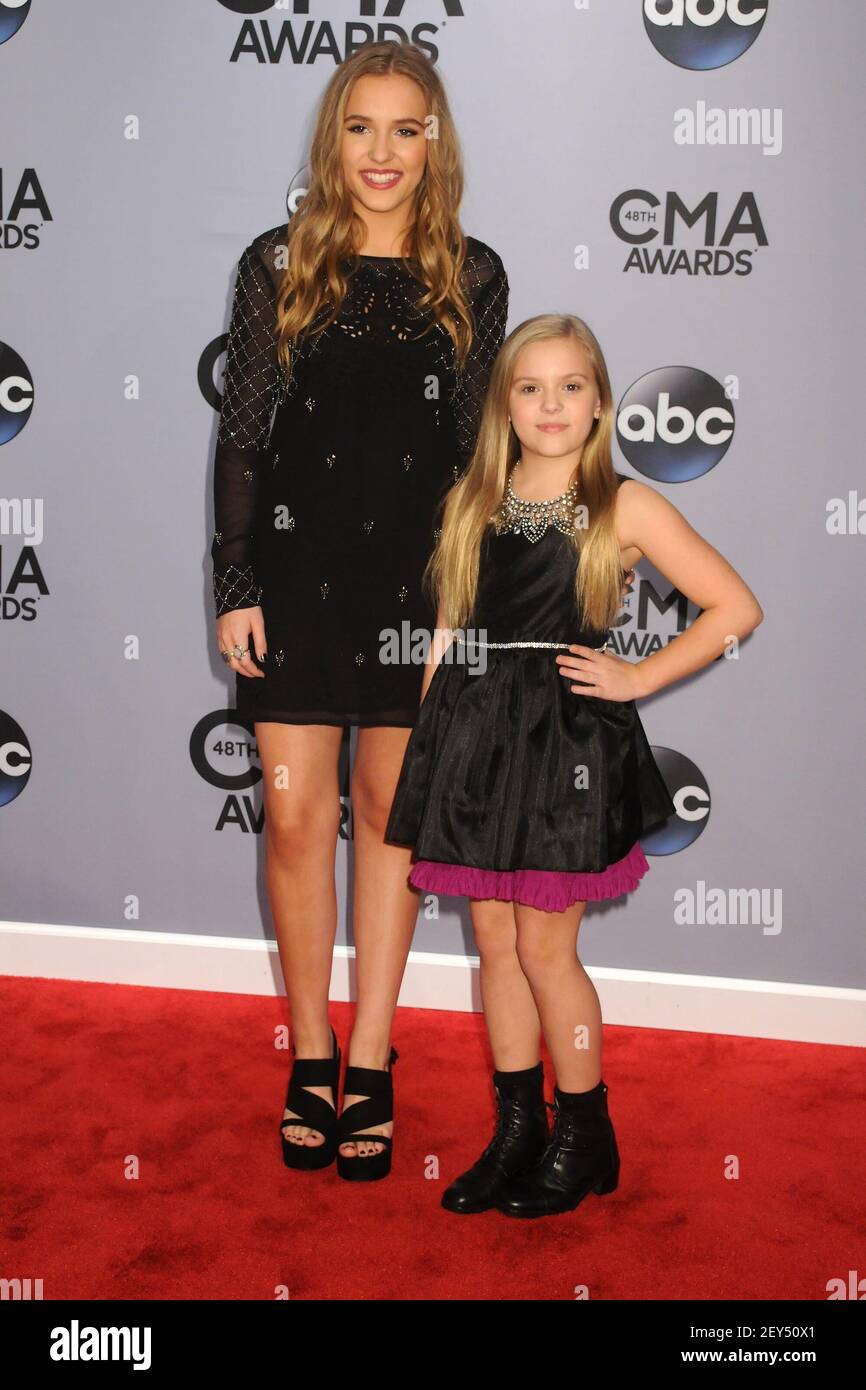 05 November 2013 - Nashville, Tennessee - Lennon Stella, Maisy Stella ...