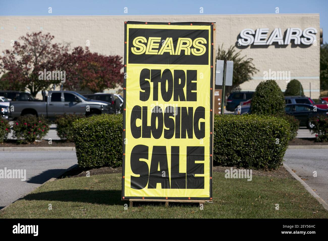 A Sears retail store with a "Store Closing Sale" banner in Chesapeake ...