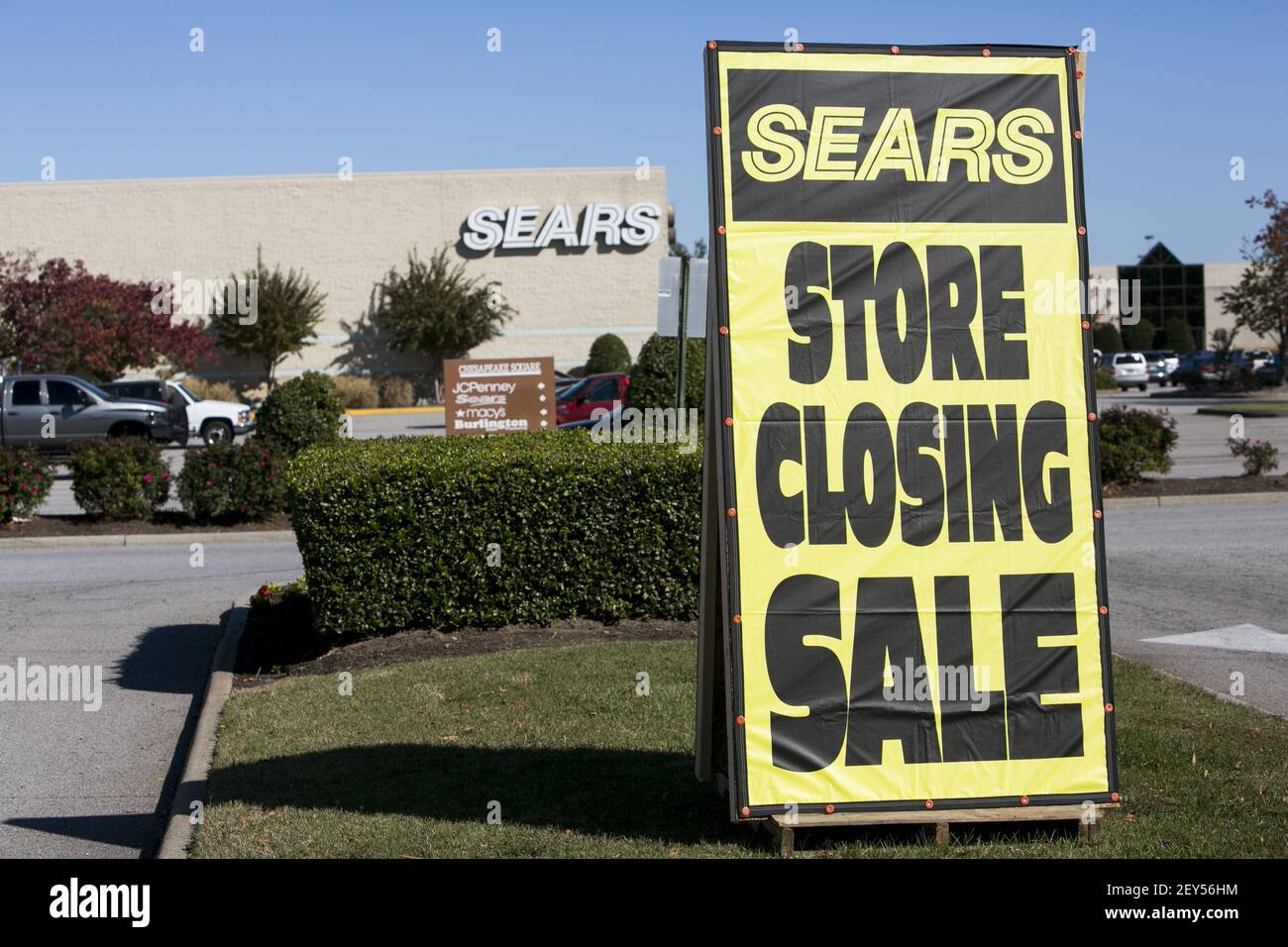 A Sears retail store with a "Store Closing Sale" banner in Chesapeake ...