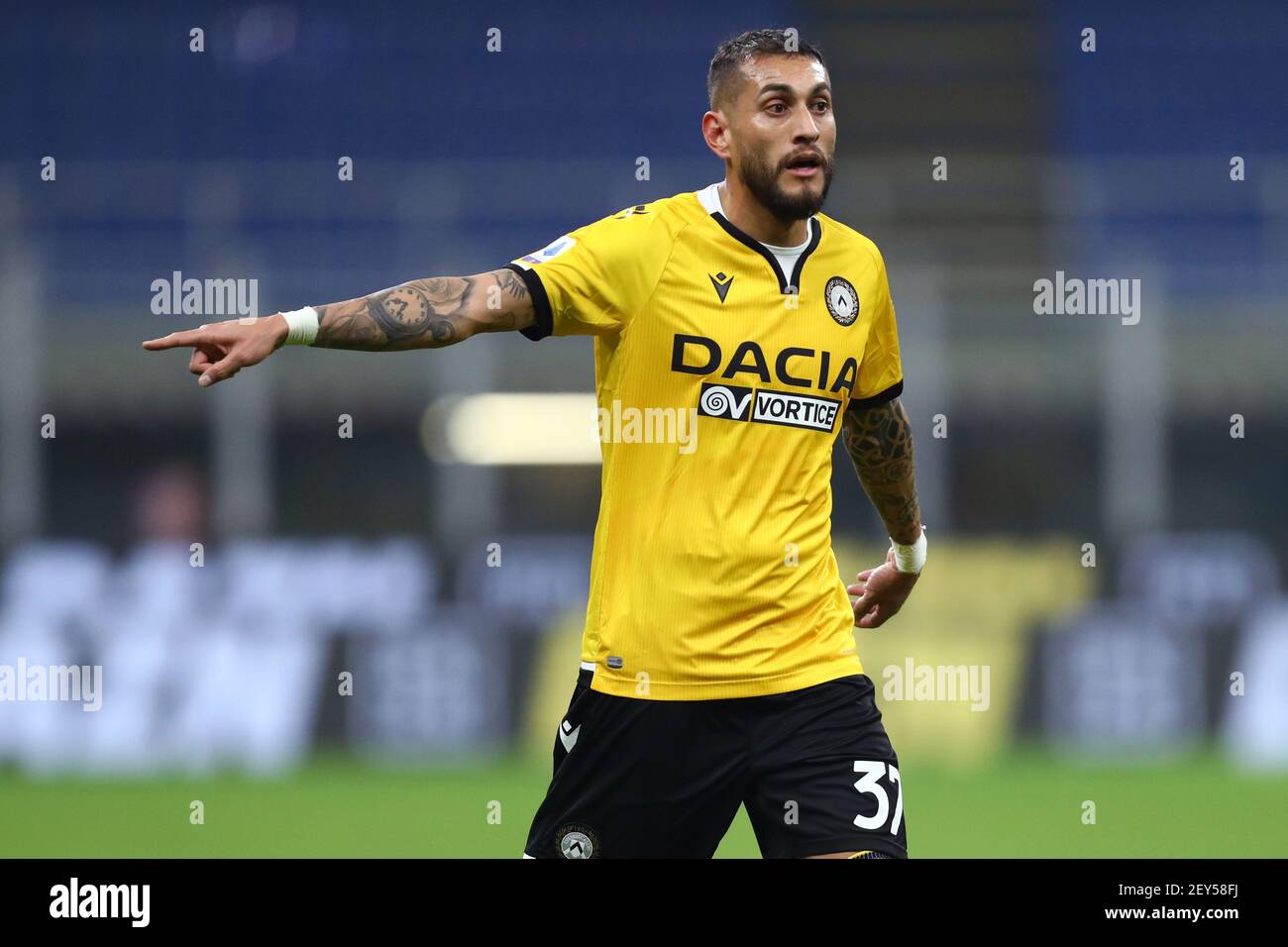 Roberto pereyra of udinese calcio hi-res stock photography and images ...