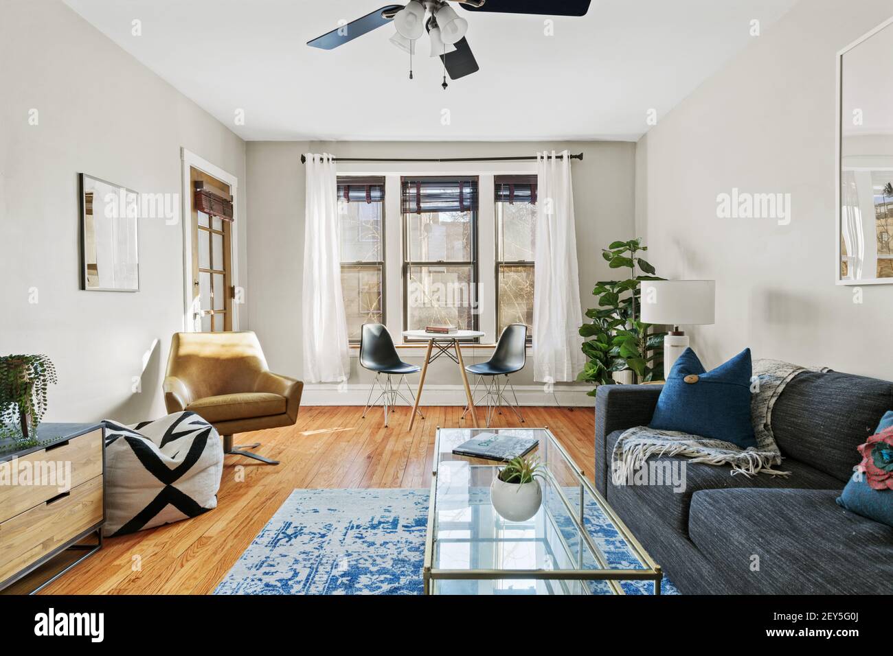 Residential building interior view hi-res stock photography and images ...