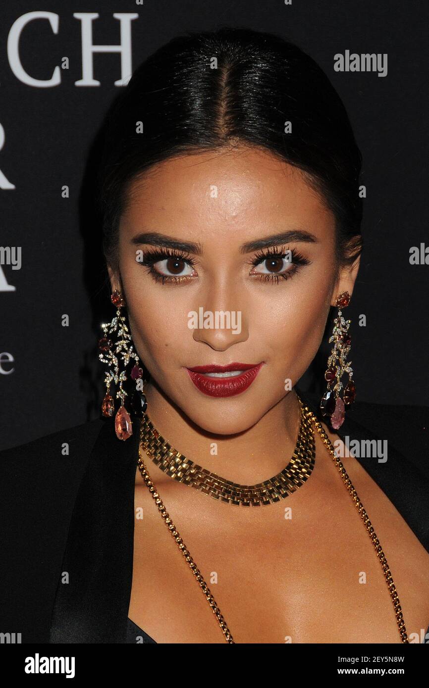 18 October 2014 - Santa Monica, California - Shay Mitchell. Elyse ...