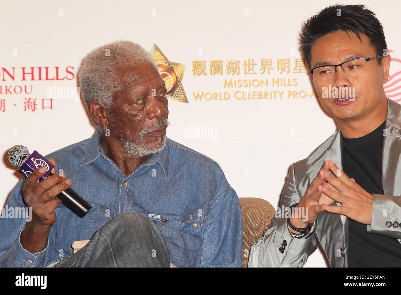 Morgan Freeman attends a press conference after watching a golf game in ...